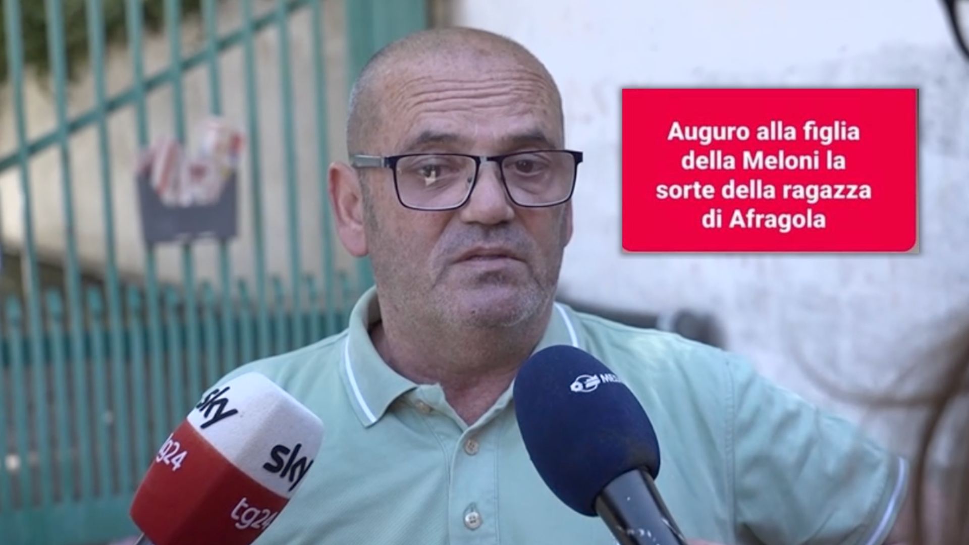 La Lettera Di Scuse A Meloni Poi Tenta Il Suicidio Il Gesto Choc Del Prof