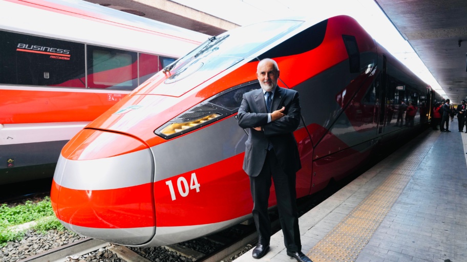Gruppo FS rinnova la flotta con i Frecciarossa 1000: comfort ...